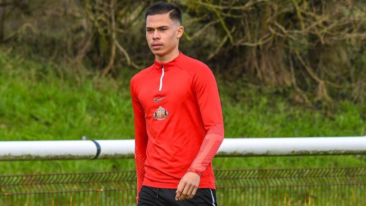 Український футболіст забив ефектний гол ударом з розвороту в Кубку Англії відео 24 канал Спорт